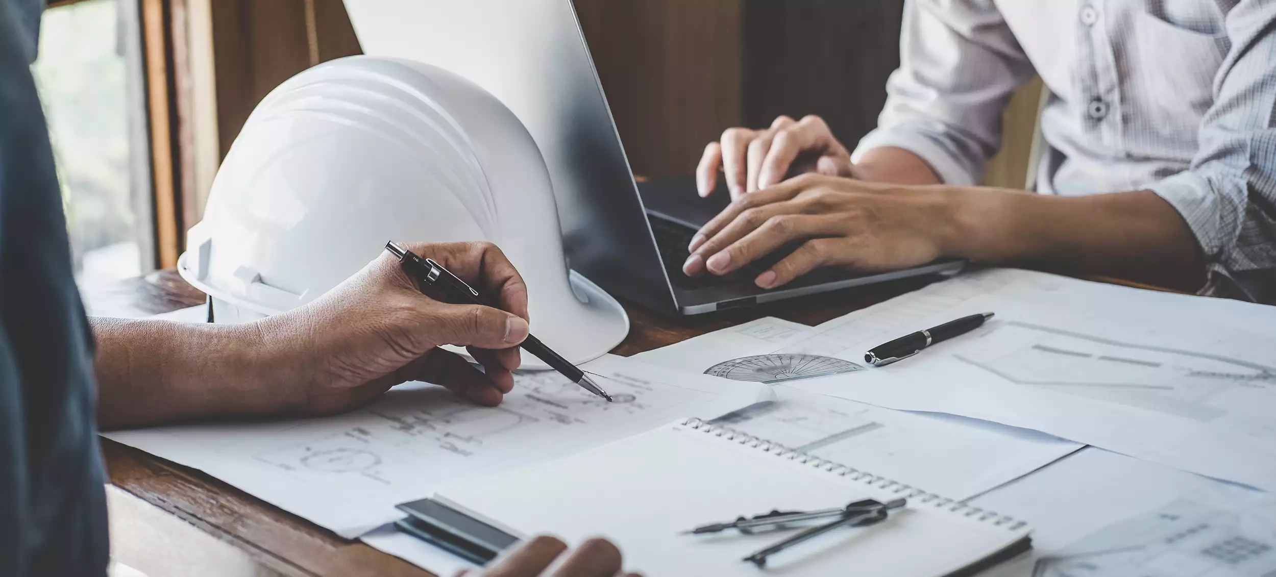 7 Best Website Builders For Construction Companies Contractors And 